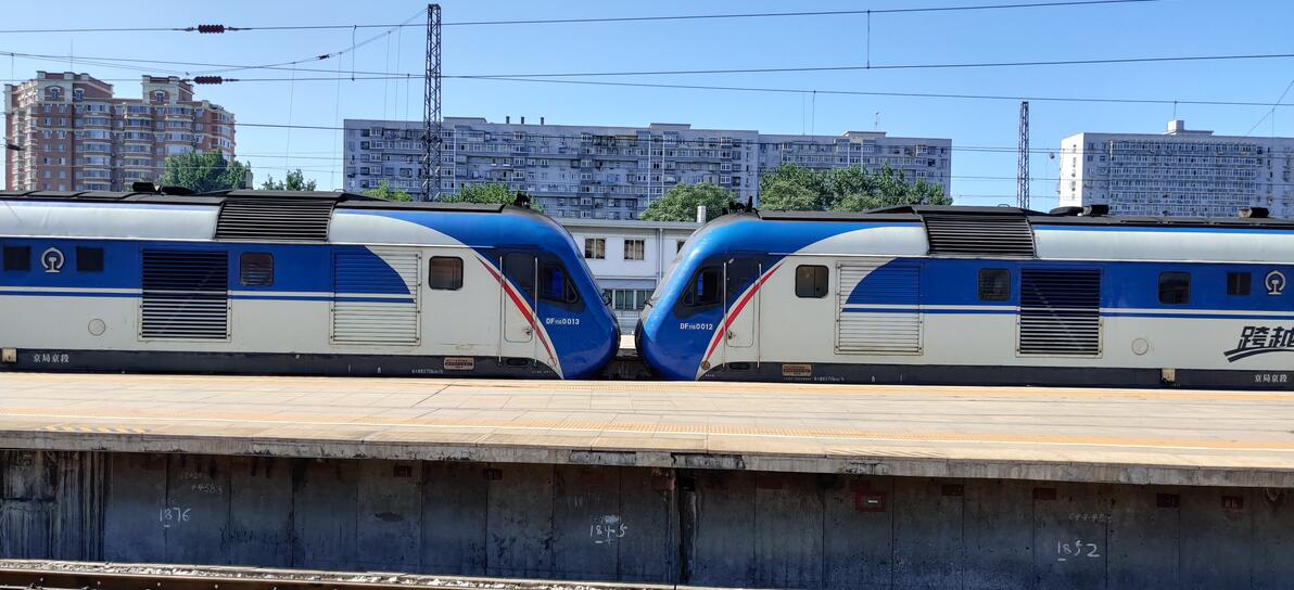 DF11G和BSP:Z208运转|缅怀曾经的Z13/14次东方号京沪直特 - 哔哩哔哩