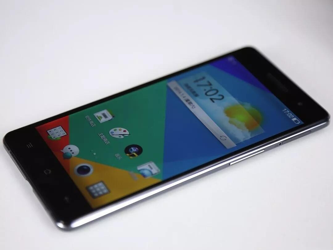 OPPO确认放弃R系列！让我们回顾这一传奇系列的一生 - 哔哩哔哩