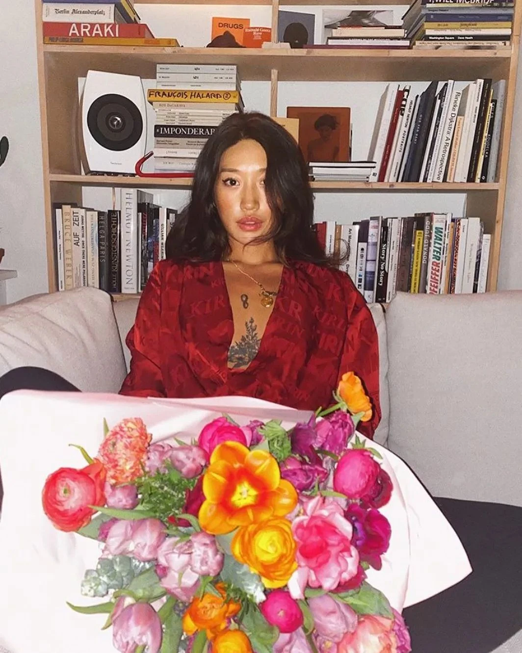 Peggy Gou首专新歌刷屏：(It Goes Like) NANANA！ - 哔哩哔哩