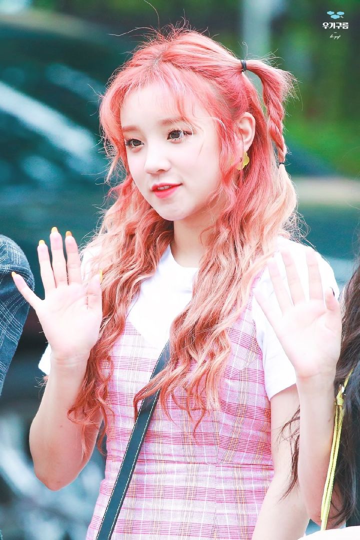 G)i Dle】宋雨琦颜值分析 哔哩哔哩