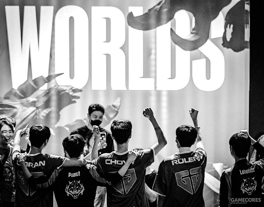 S12图说丨八强篇 GENG vs DK——过程超越结果 - 哔哩哔哩