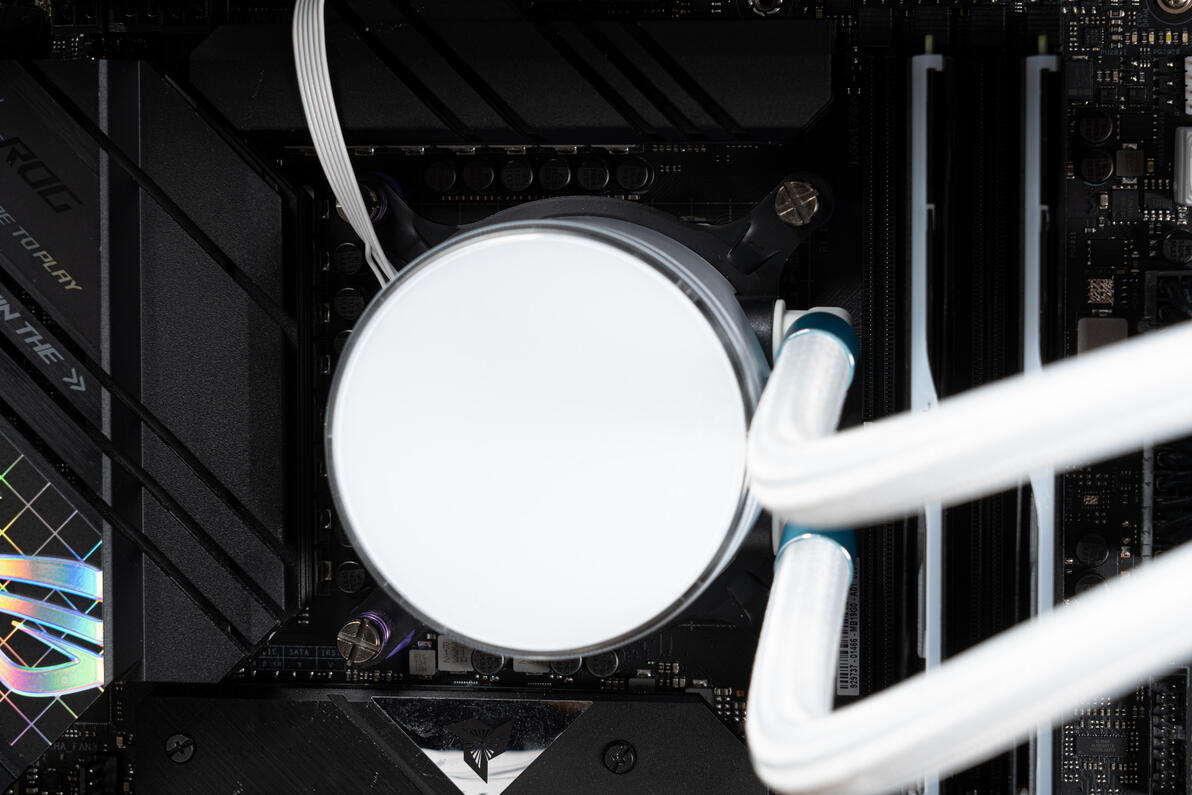 Part 40. 雅浚(ProArtist) Gratify AIO 5 360 一体水冷散热器开箱&评测 - 哔哩哔哩