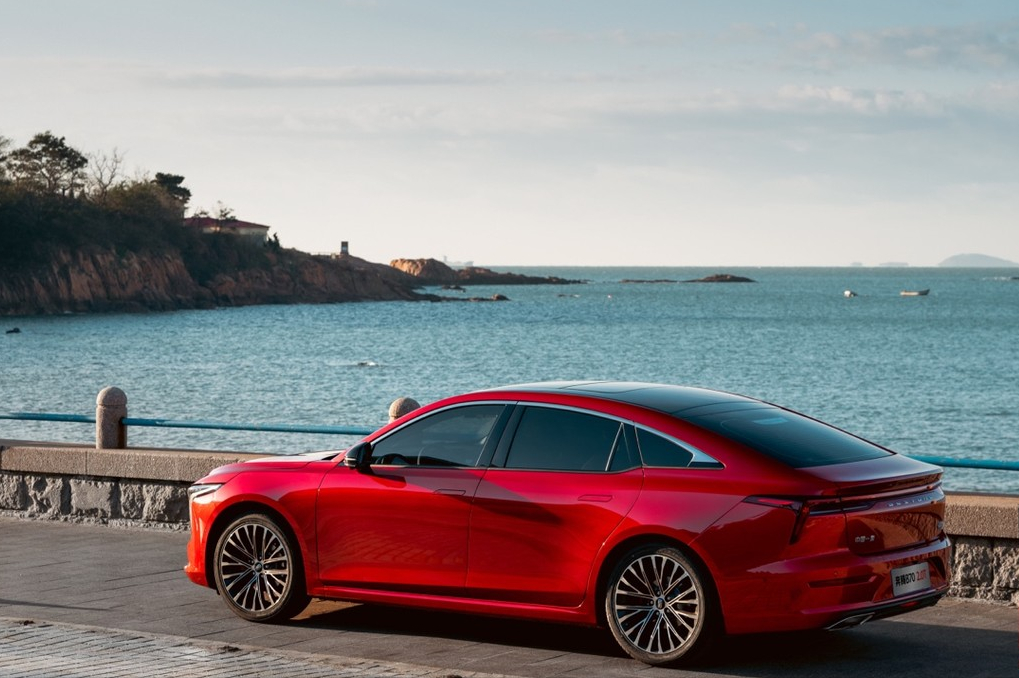 动力加码体验升级，奔腾B70打造中国精品家轿首选 - 哔哩哔哩