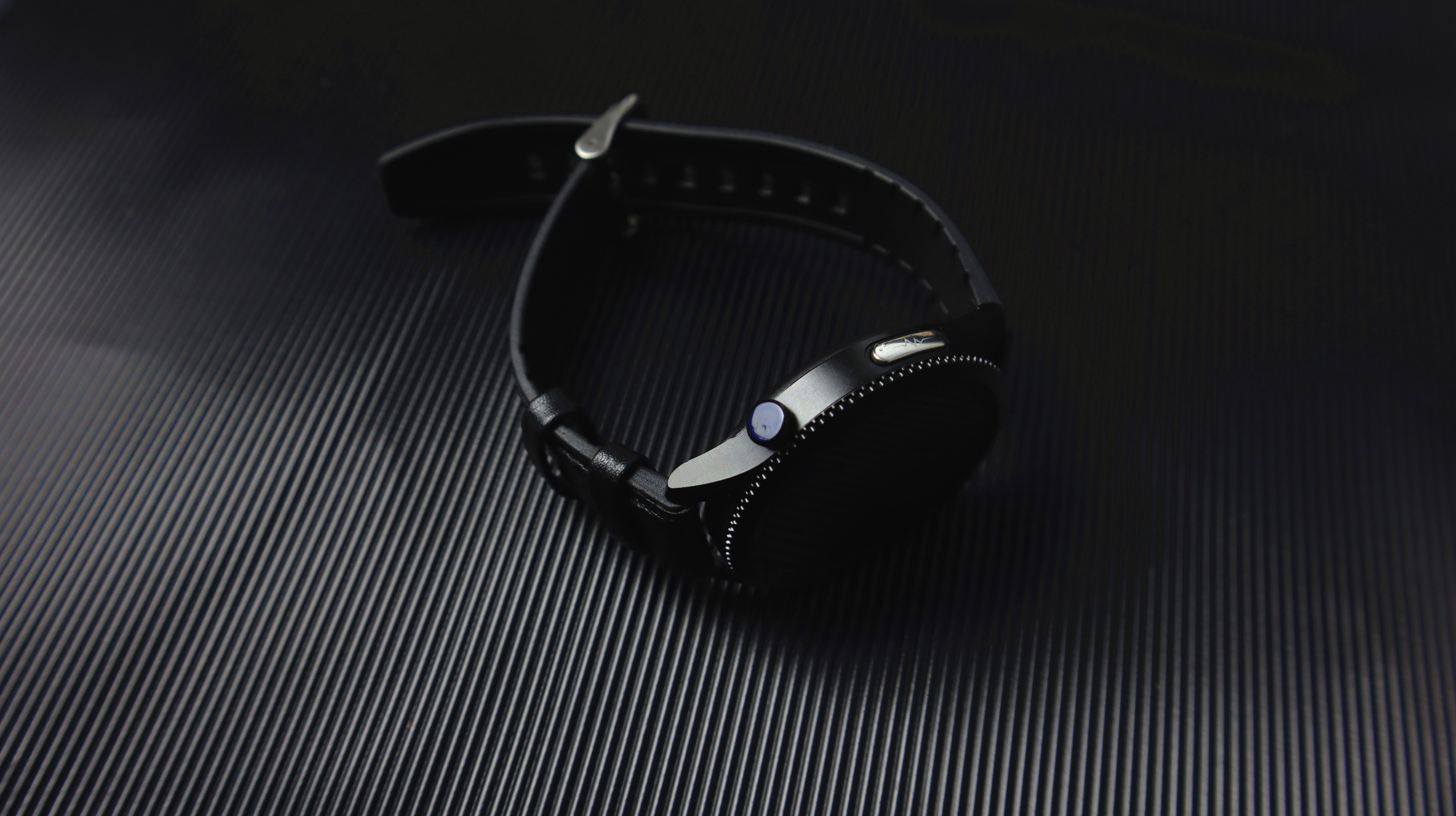 把健康戴在手上，DIDO E10智能手表，血压血氧即时测量 - 哔哩哔哩