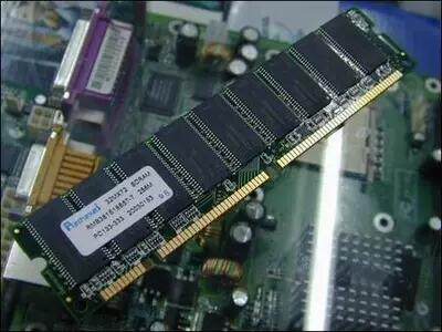 DDR还是太年轻！内存的发展简史 - 哔哩哔哩