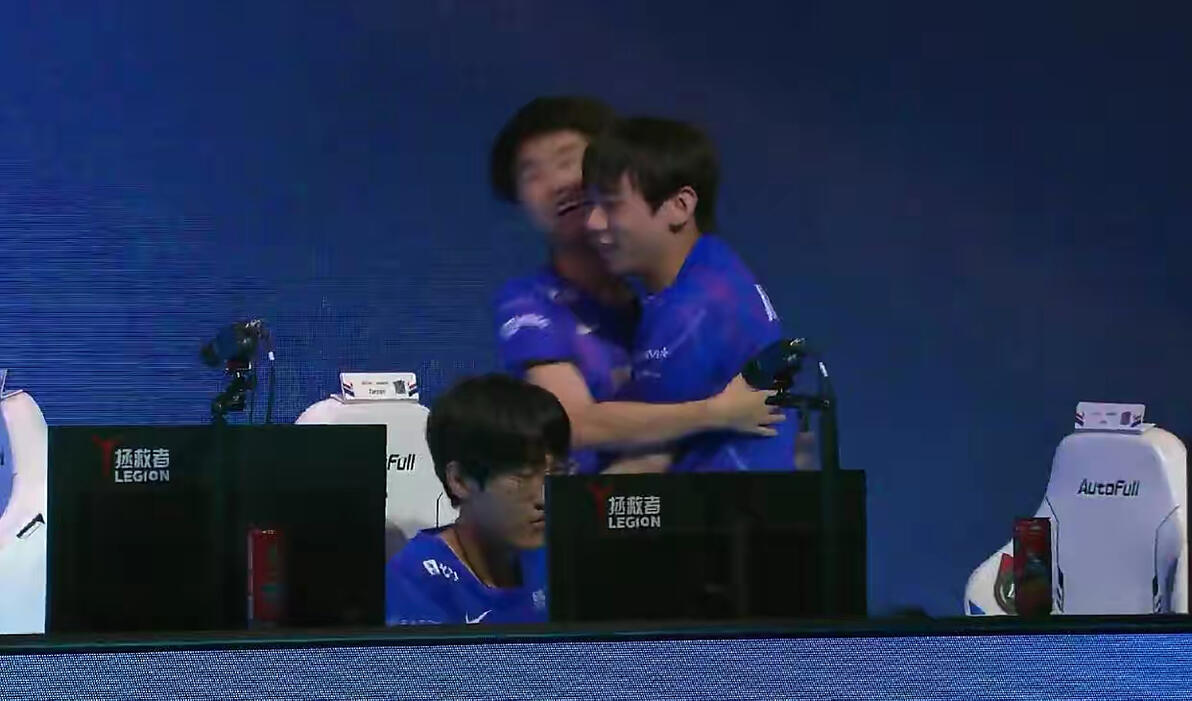 LBL联赛彻底火了！约战三支LCK，Doinb热度拉满，还有解说主持 - 哔哩哔哩