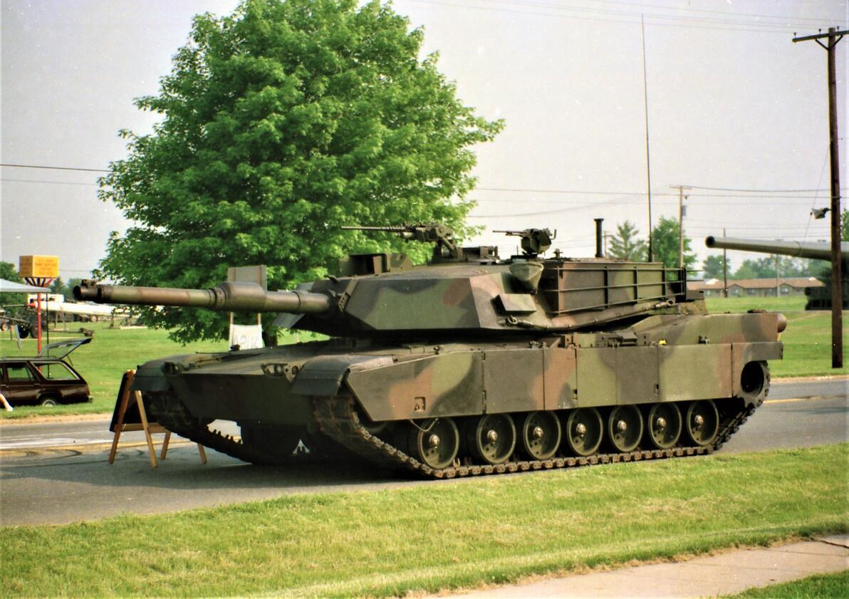 【战车图集】M1A1型主战坦克系列（上） - 哔哩哔哩