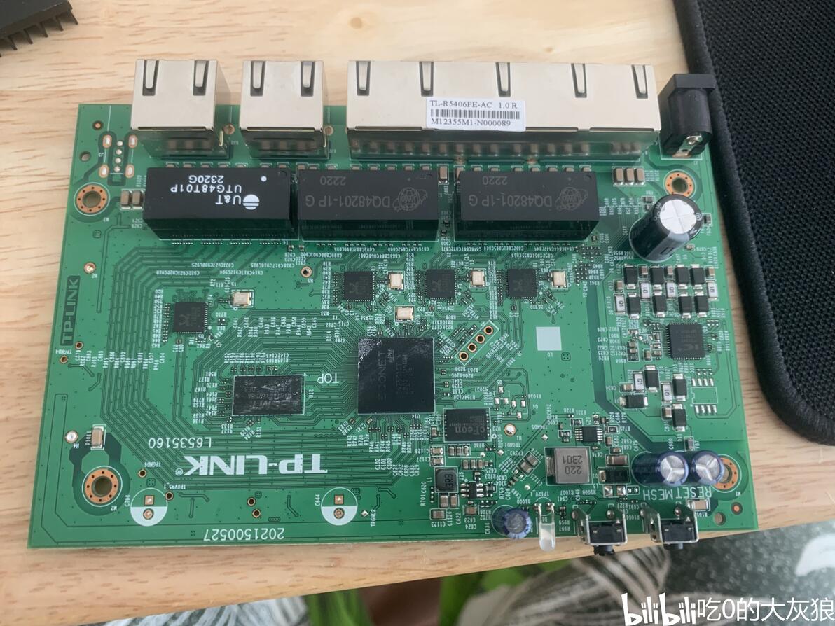 拆解TP-LINK TL-R5406PE-AC V1.0 - 哔哩哔哩