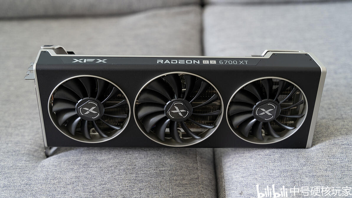 超频无限逼近2800Mhz！XFX讯景RX 6700 XT海外版OC大战RTX 3070 - 哔哩哔哩