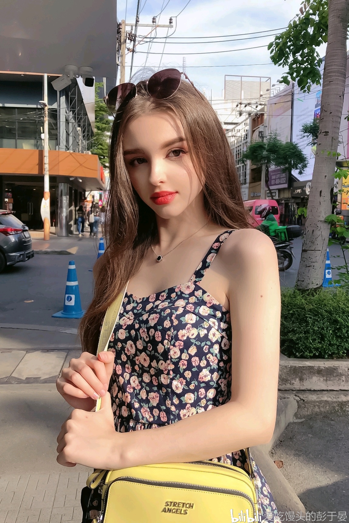 Karimova Elina_엘리나*ins:elina_4_22 - 哔哩哔哩