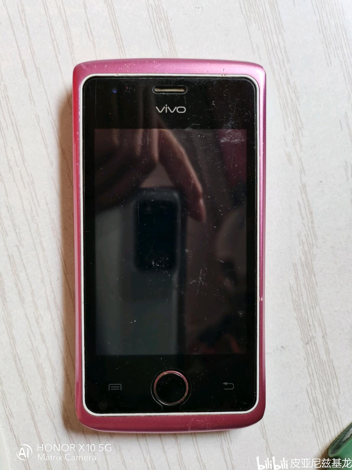 【科技简评】06：vivo线下机Y系列鼻祖？vivo Y1简单上手 - 哔哩哔哩