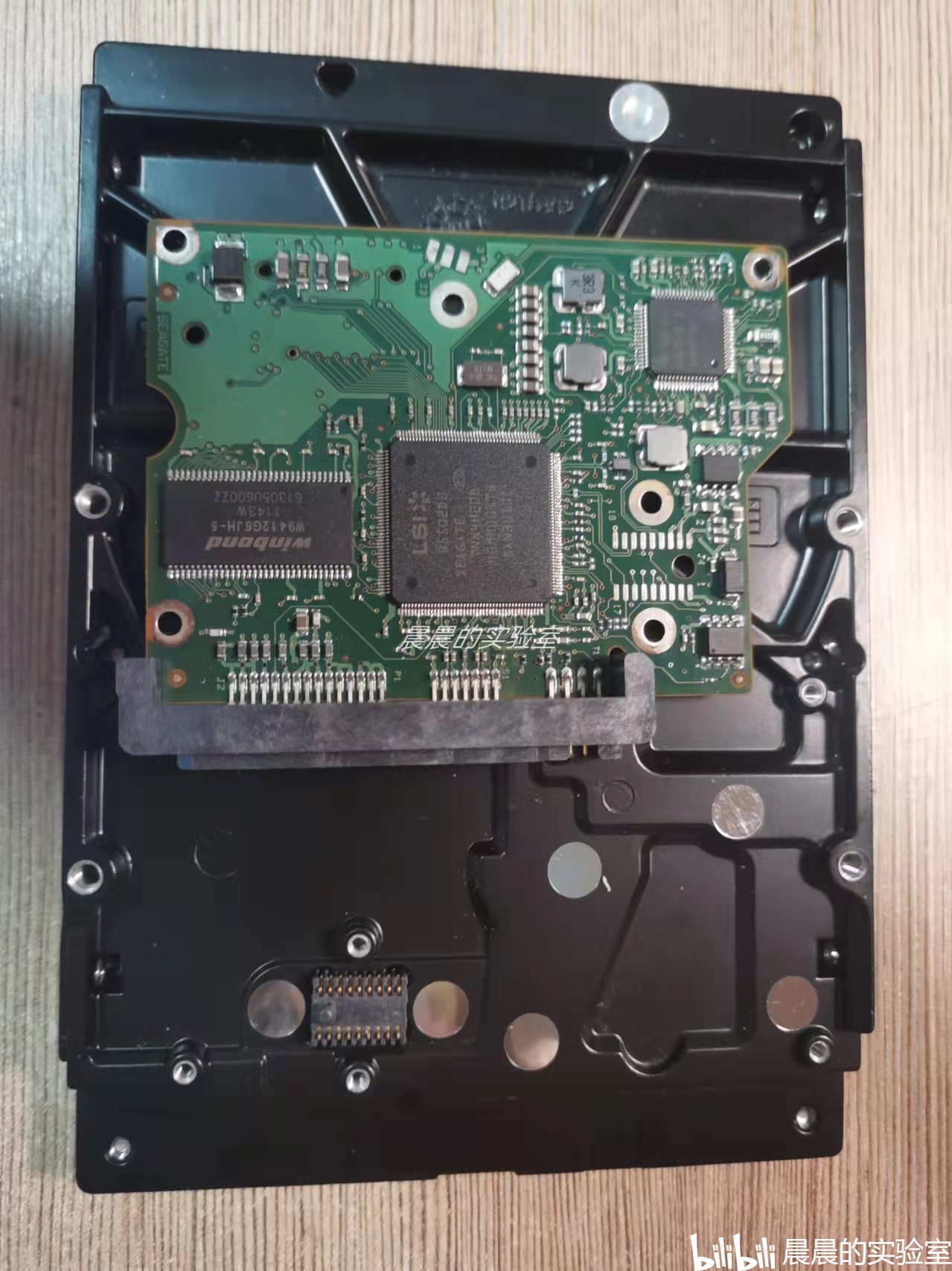 Seagate ST250DM000 - 哔哩哔哩