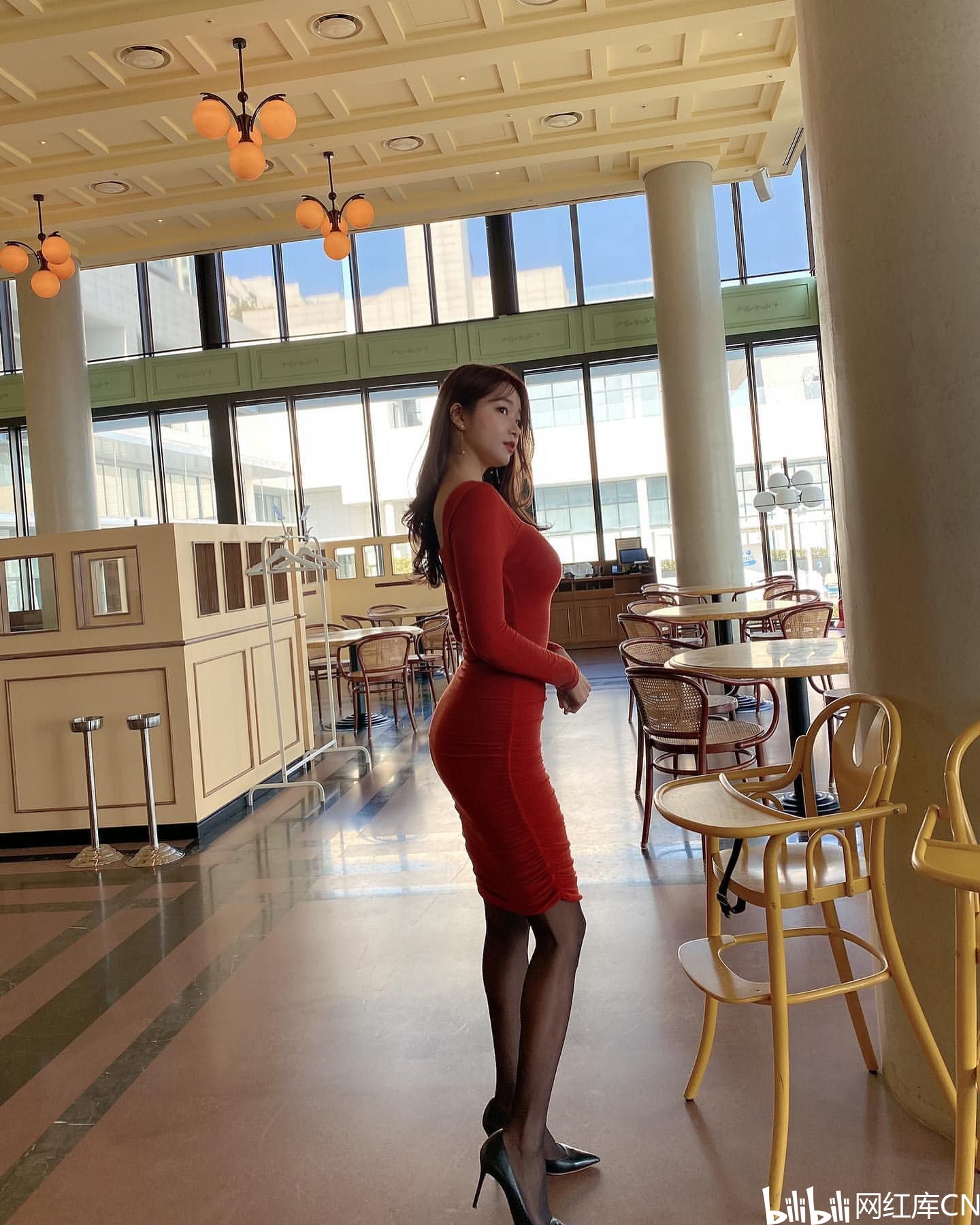 韩国网红性感辣妈ohttomom甜美火辣 - 哔哩哔哩