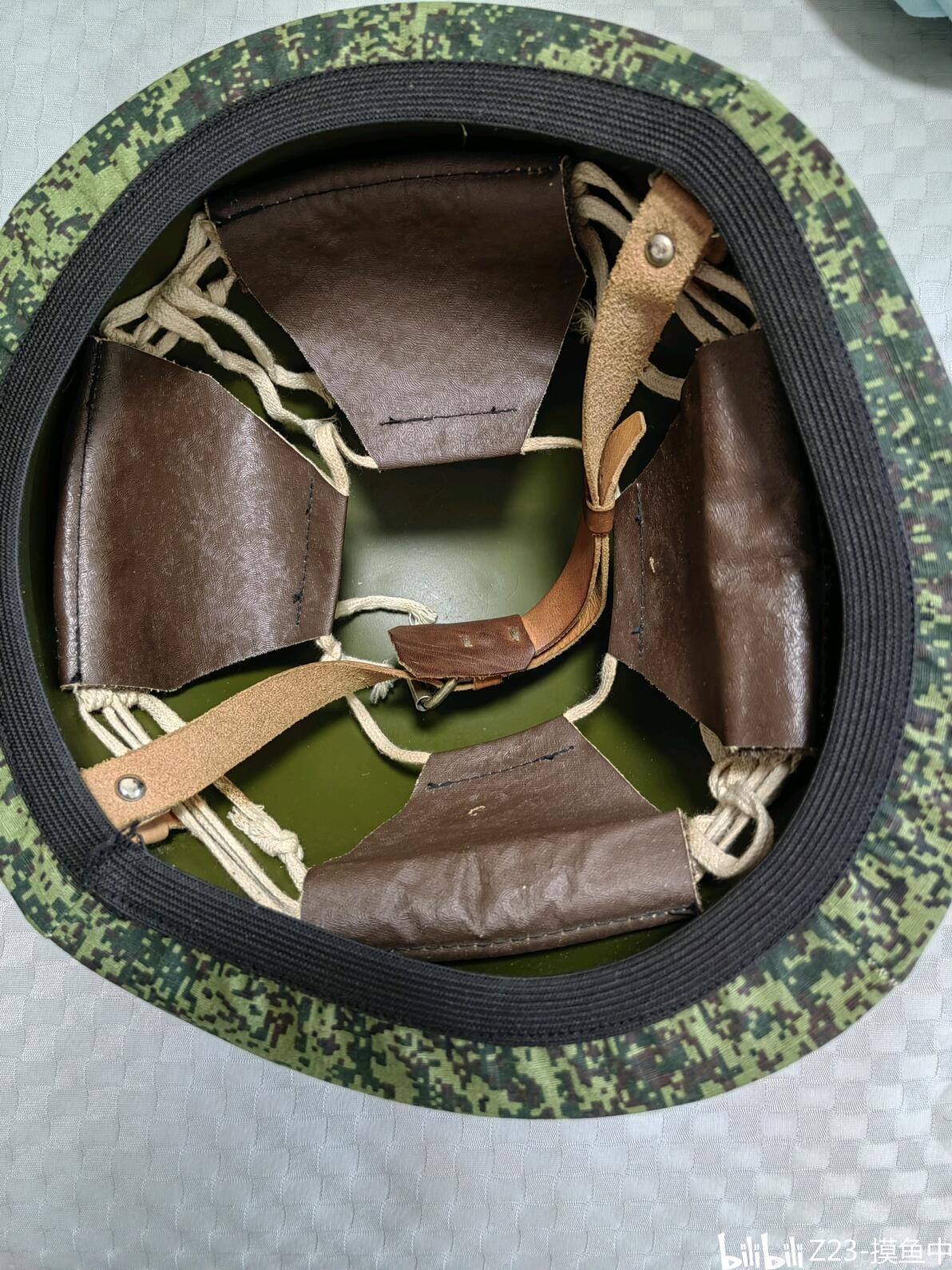 冷战壁垒（物理）——苏联ssh68与东德M56头盔简要讲解 - 哔哩哔哩