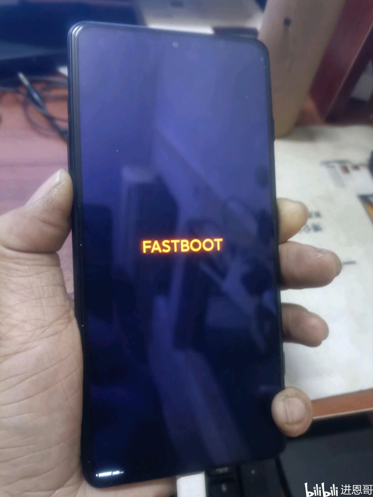 红米 K40 游戏增强版刷官改MIUI14.0.2.8 系统 - 哔哩哔哩