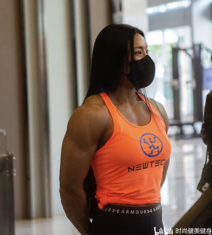 麒麟臂虎头肩的亚洲猛女！韩国的健美女神---Park Han Wul - 哔哩哔哩