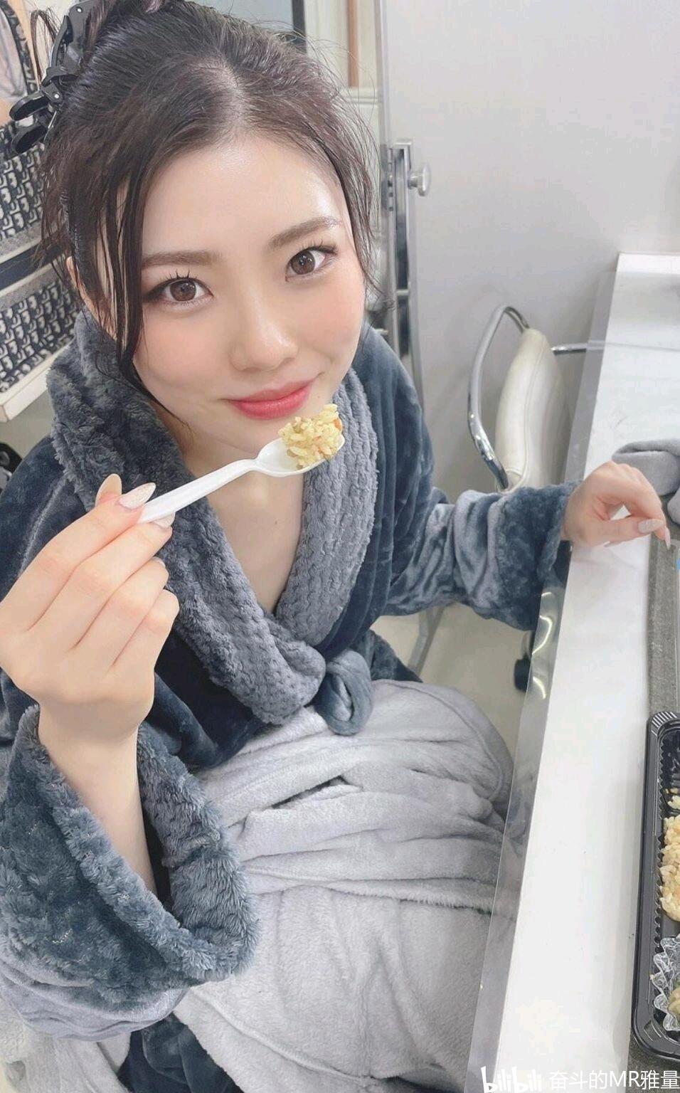 每天分享一个美女——神木丽神木麗 哔哩哔哩