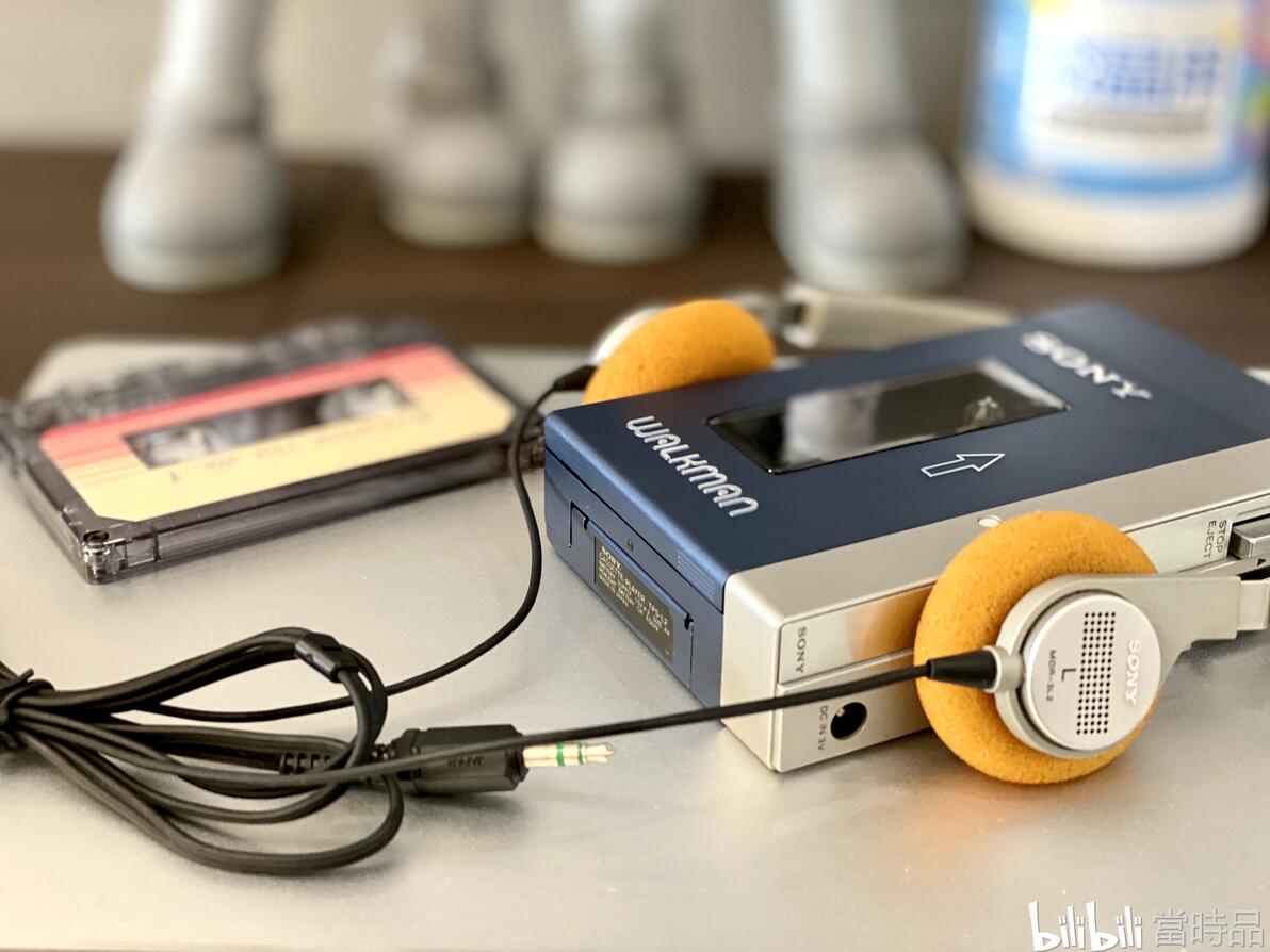 WALKMAN都市传说！世界第一台索尼随身听 SONY TPS-L2 - 哔哩哔哩