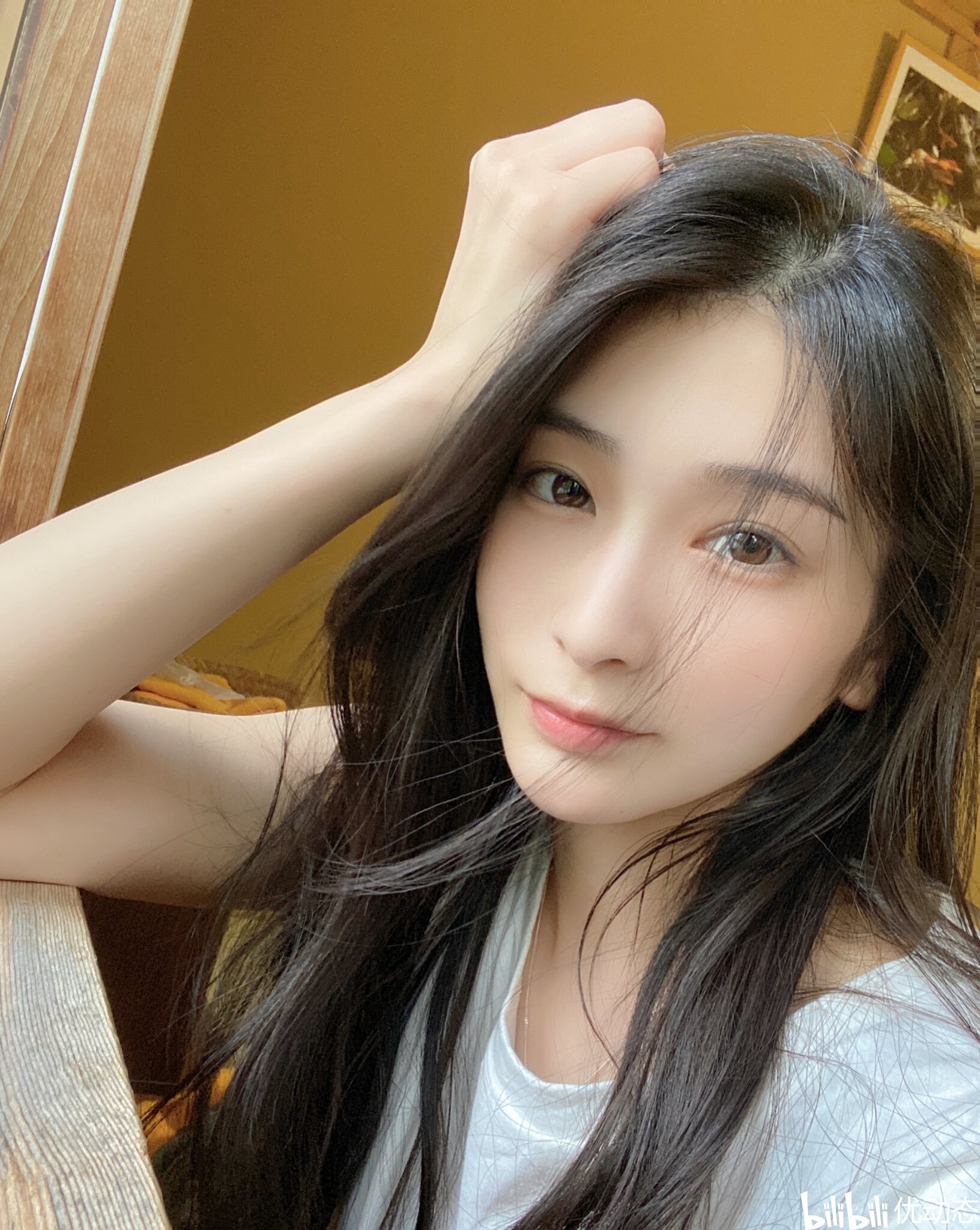 本庄铃 本庄鈴 Honjou Suzu 【优百科】 - 哔哩哔哩