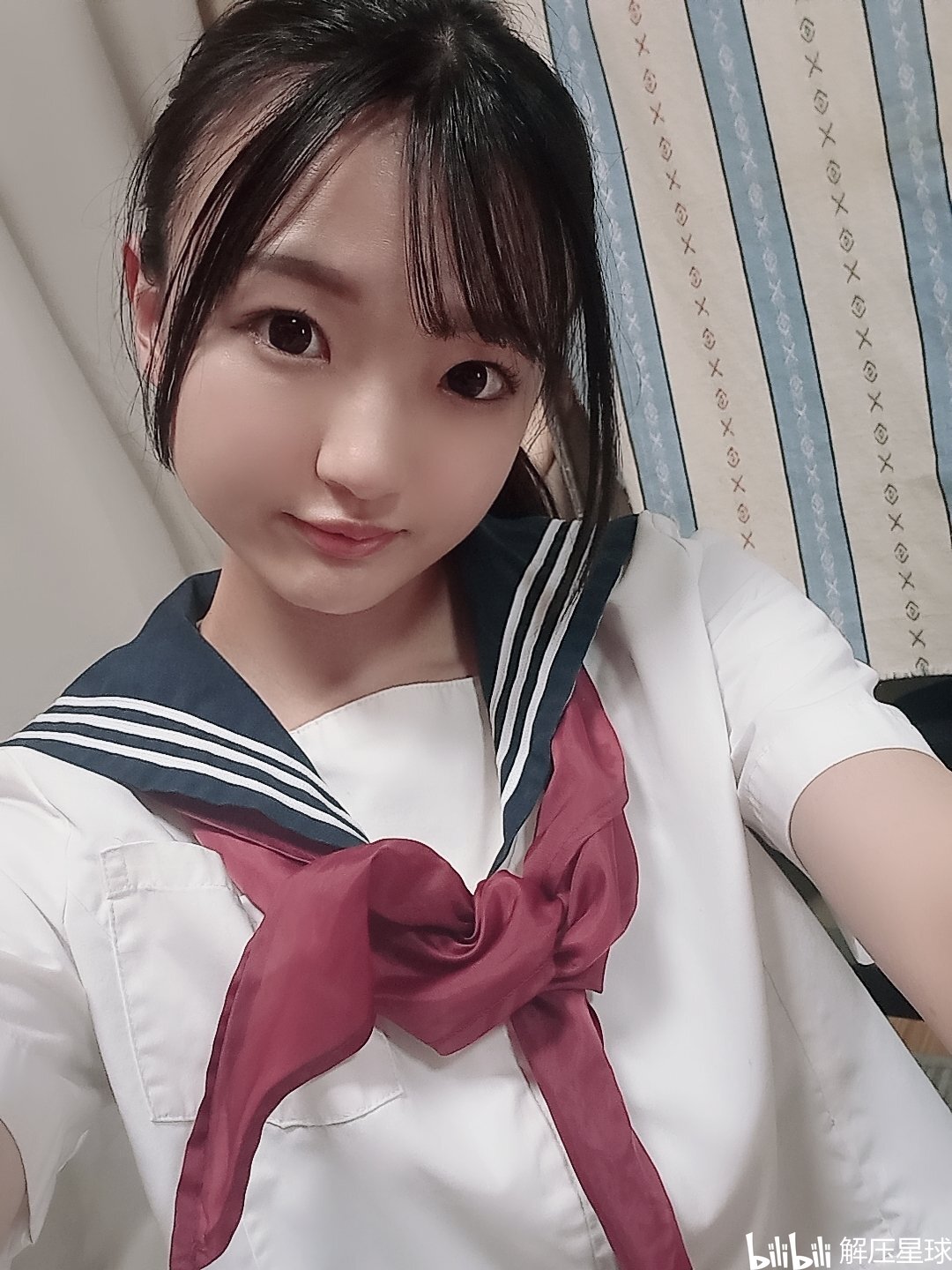 可爱懵懂小妹妹夏愛あずさ - 哔哩哔哩