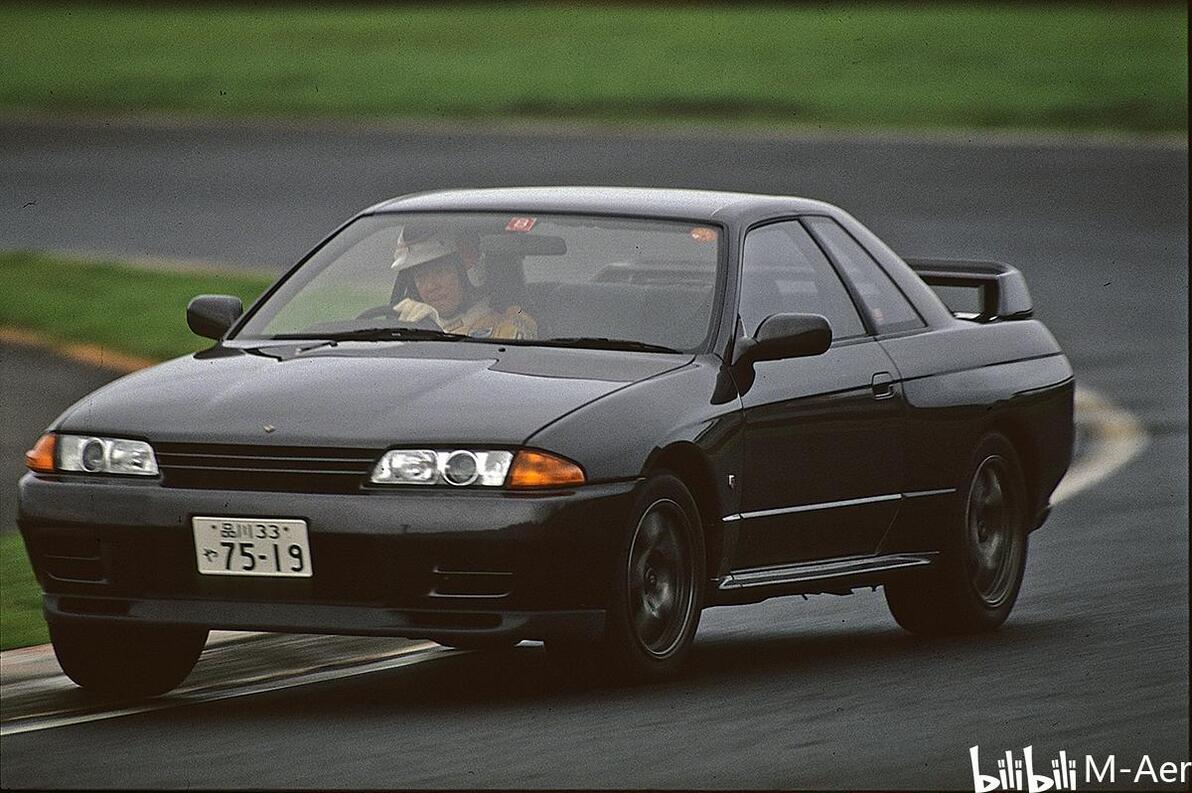日产Skyline GTR R33真的是一个失败者吗？ - 哔哩哔哩