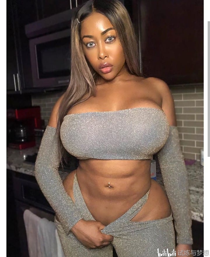 【绅士精选】moriah Mills 哔哩哔哩