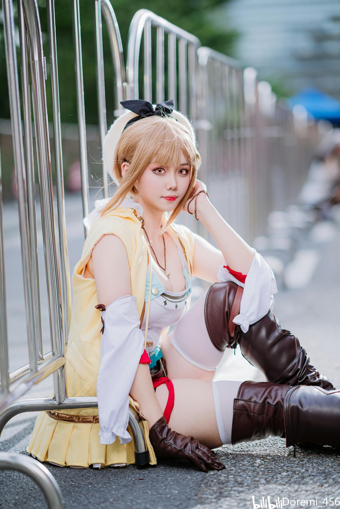 【cpgz05】莱莎的炼金工坊cos—场照 - 哔哩哔哩