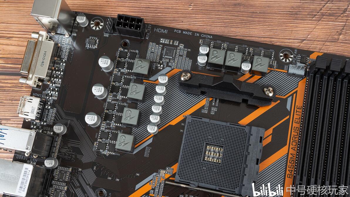 AMD Ryzen 3 3100/3300X首发详细评测，十代酷睿i3的强劲对手？！ - 哔哩哔哩