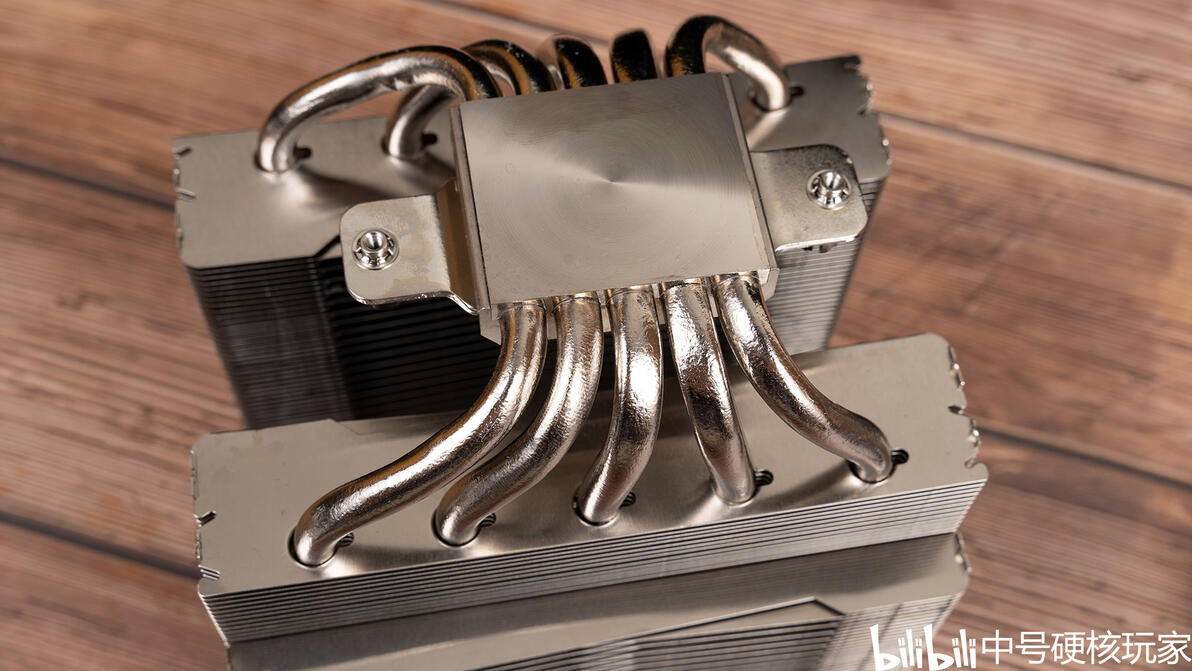 利民FC140散热器开箱快测，风冷要到极限了吗？ - 哔哩哔哩