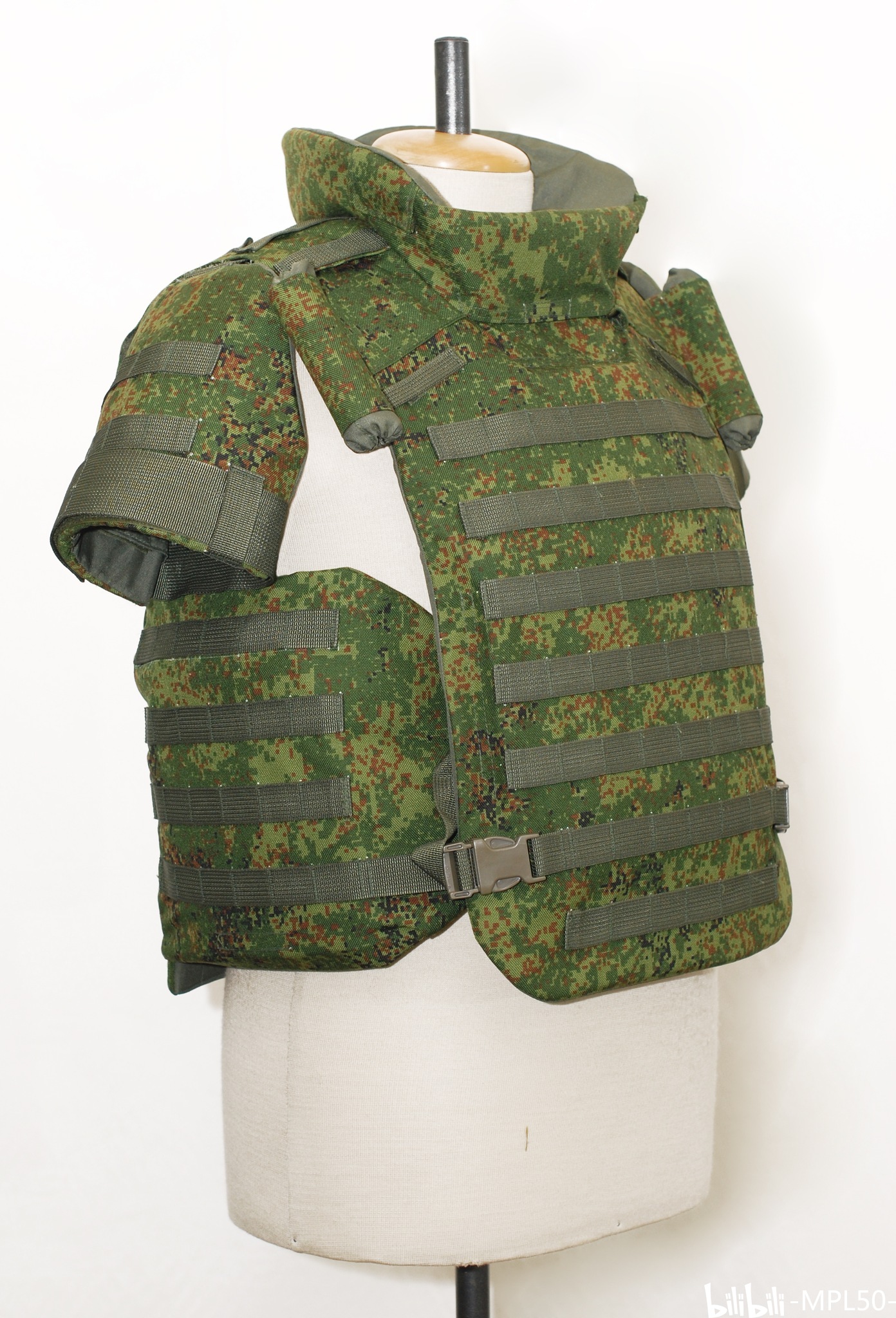 俄罗斯6b43防弹背心 - 哔哩哔哩