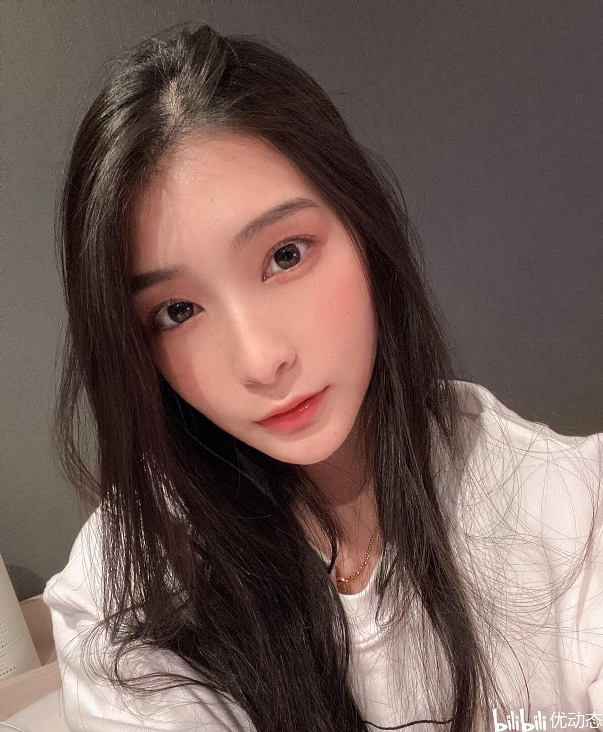 本庄铃 本庄鈴 Honjou Suzu 【优百科】 - 哔哩哔哩