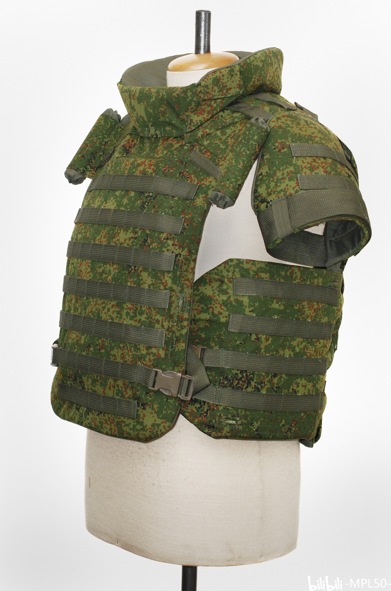 俄罗斯6b43防弹背心 - 哔哩哔哩