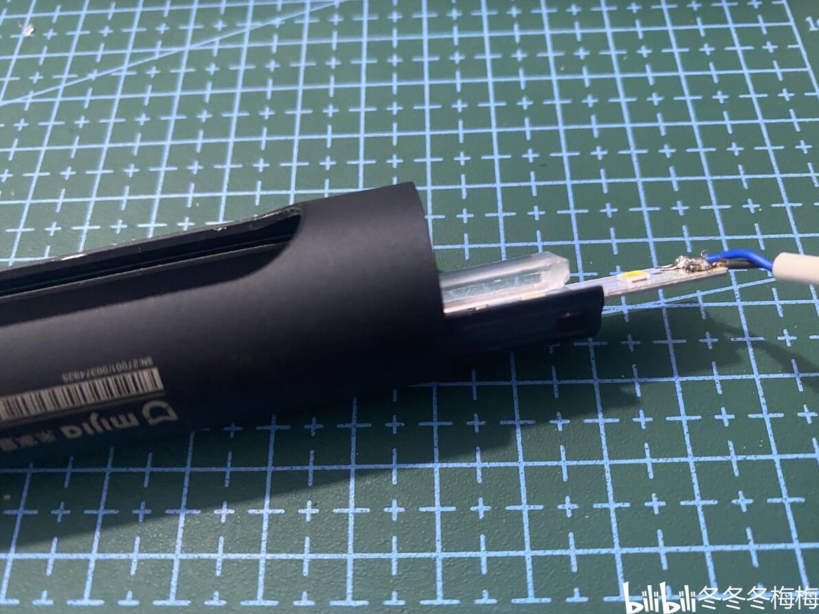 米家显示器挂灯，处理因主板问题灯不亮（不是维修主板，是直接更换。） - 哔哩哔哩