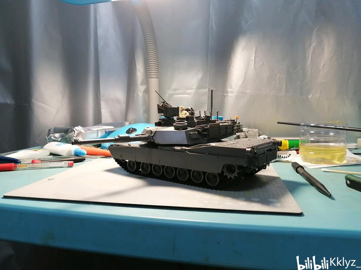 VOIIO（未有）1/35 M1A2 SEPV2 制作小感 - 哔哩哔哩