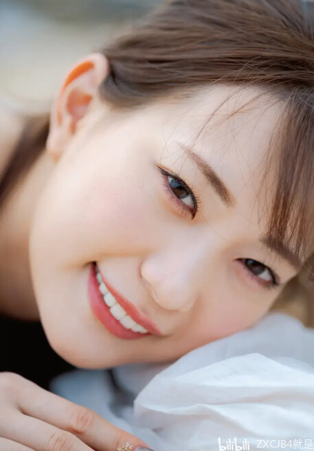 女星优选14：美谷朱里（Mitani Akari）作品电影最新写真中文简介 - 哔哩哔哩