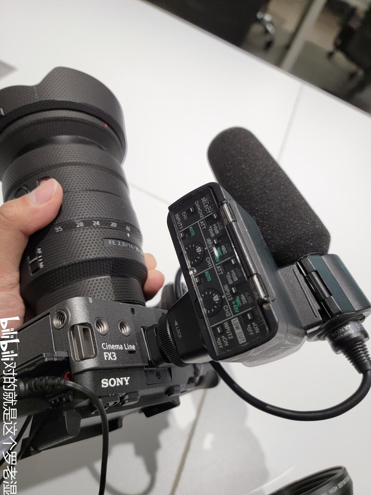SONY FX3 和A7S3 价格差8000 块的区别在哪？ - 哔哩哔哩