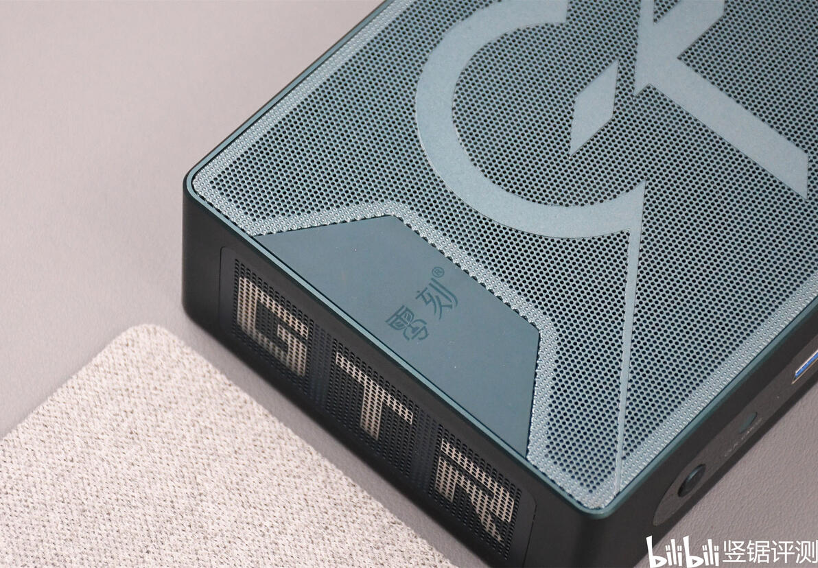 用“迷你电脑主机”玩游戏靠谱吗？实测零刻GTR7的游戏表现 - 哔哩哔哩