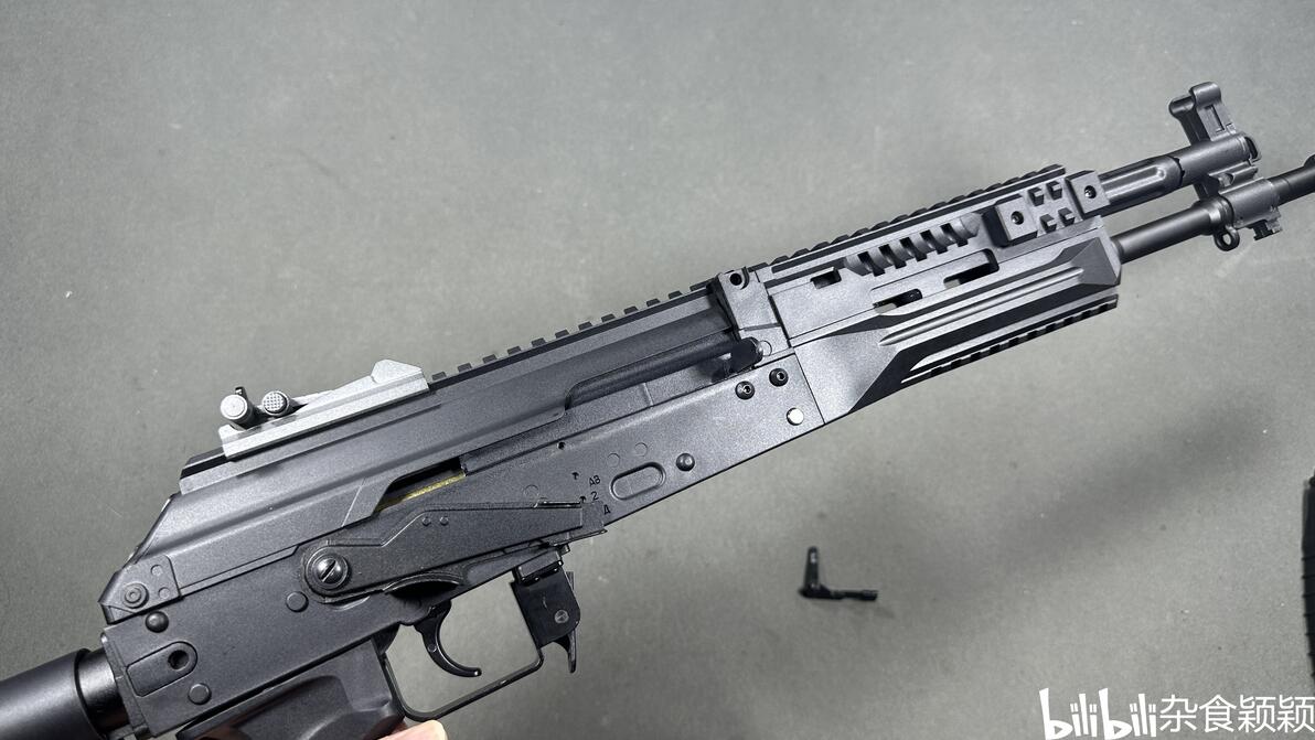 【颖】响尾蛇ak12玩具测评 - 哔哩哔哩