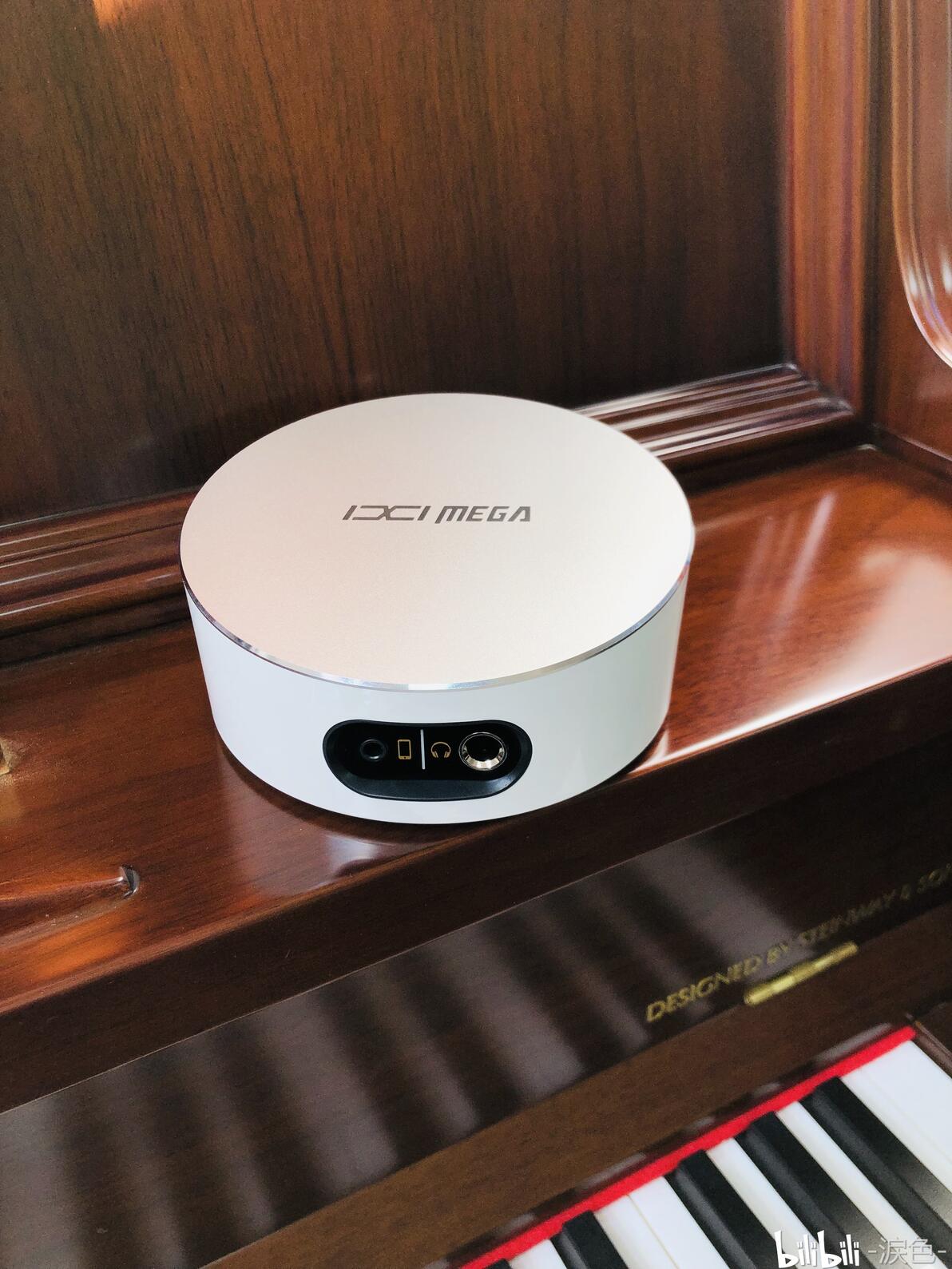 IXI MEGA M2，集成专业级话放和耳放的录音-直播声卡（音频接口）就算裸了也找不到缺点 - 哔哩哔哩