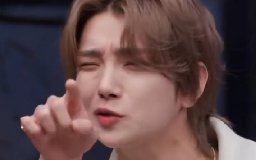 SEVENTEEN 'Darl+ing' Official MV-辣个可爱哒小洛哟-舞台-哔哩哔哩视频