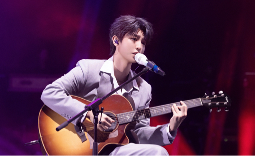 【王俊凯】周杰伦演唱会稻香直拍-BlueAction-KW突击者-6.1周杰伦演唱会-哔哩哔哩视频