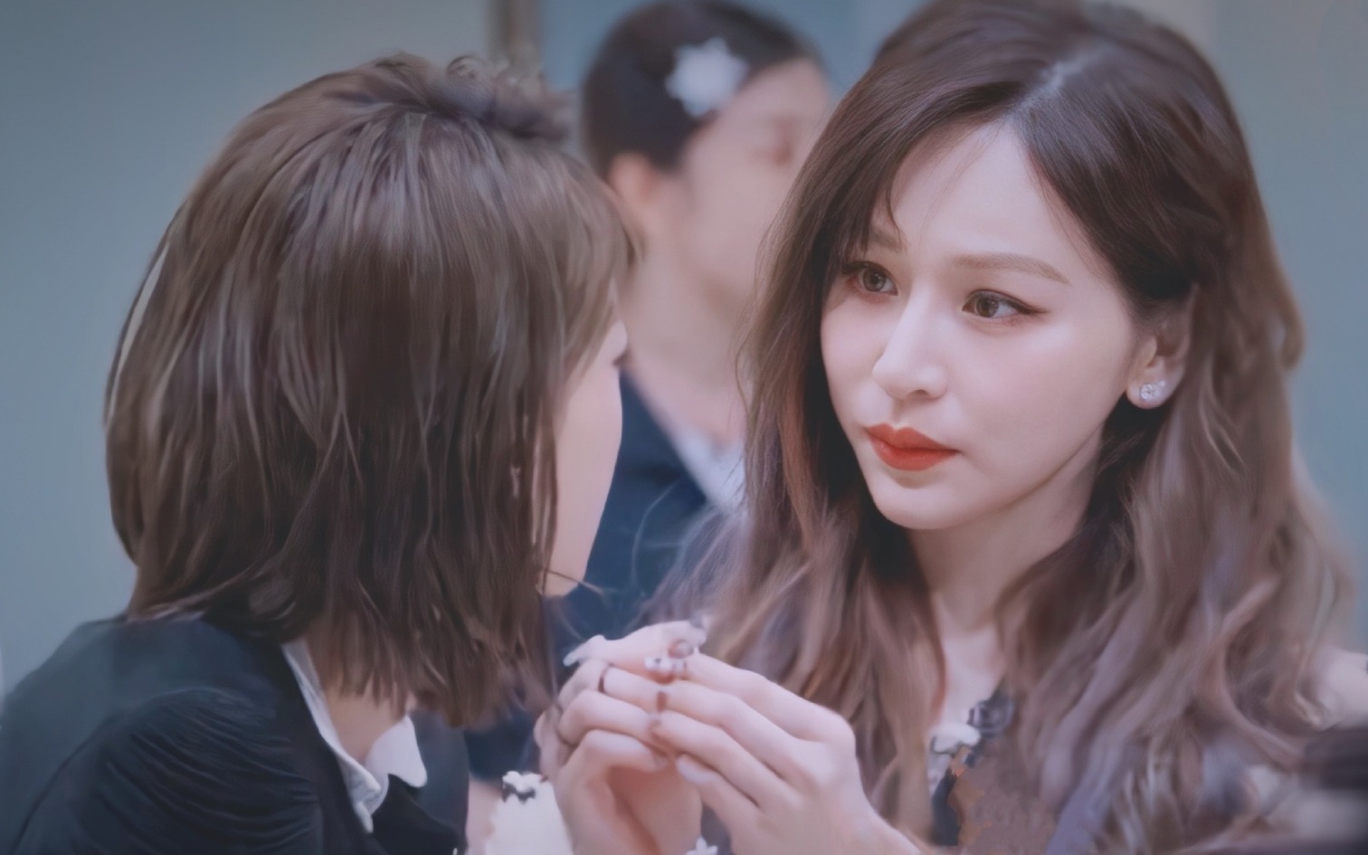 【MV】王心凌 Cyndi Wang《跷跷板》艾回官方完整版MV-Gloria_36-硬糖甜心の音乐-哔哩哔哩视频