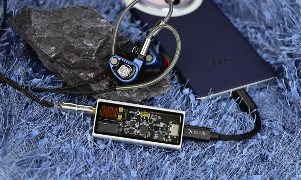 聆听音乐能发出让人感动的声音，旷世之声M15C HiFi解码耳放评测 - 哔哩哔哩