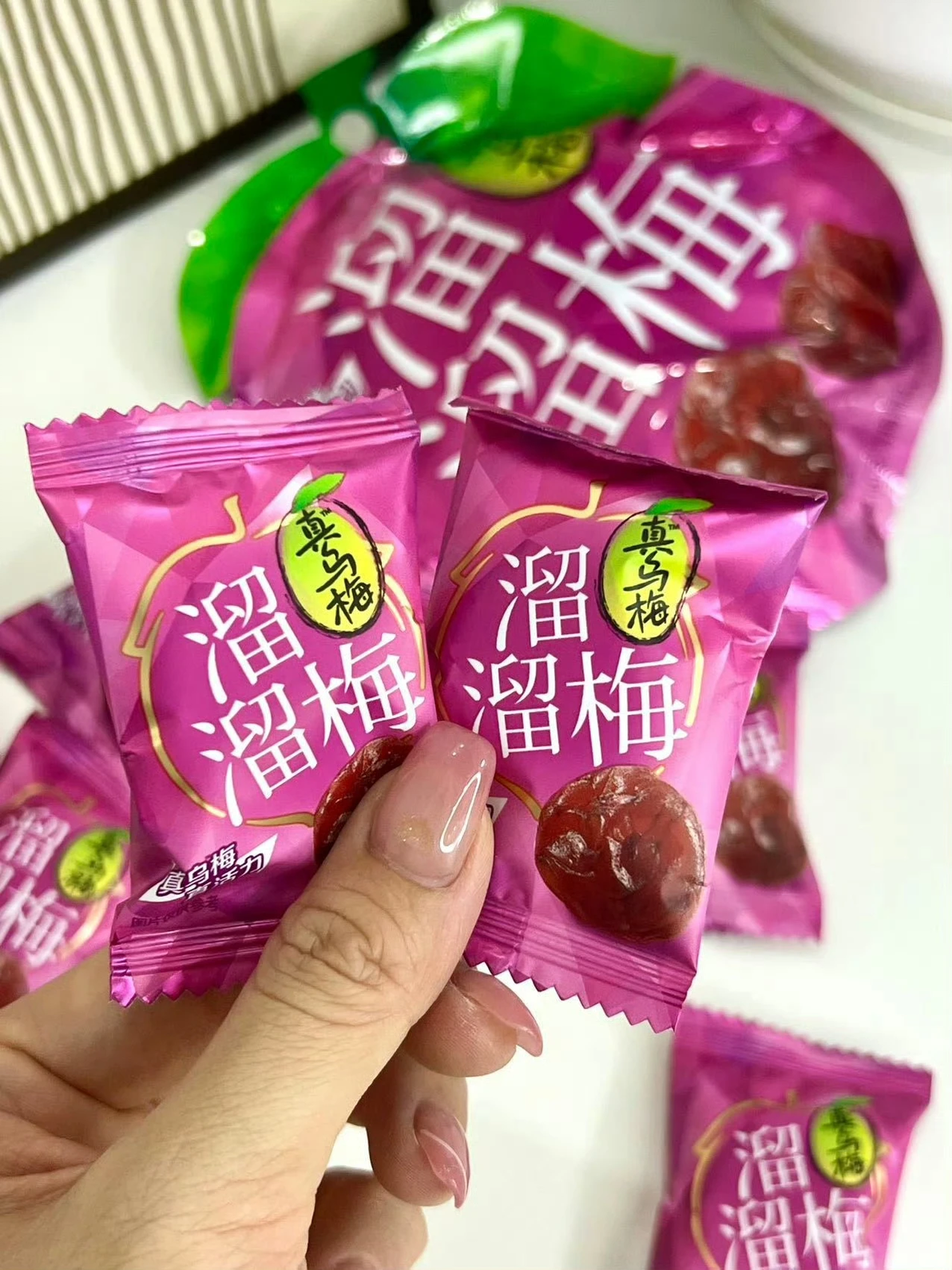 秋日野趣正当时，让溜溜梅健康零食与你“梅”好相伴 - 哔哩哔哩