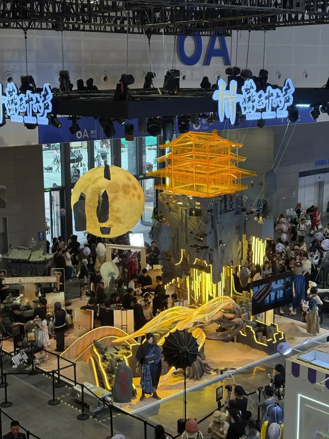 通宵排队、地铁瘫痪、酒店爆满！12000摊位的CP31如何让杭州 “次元裂变”？ - 哔哩哔哩