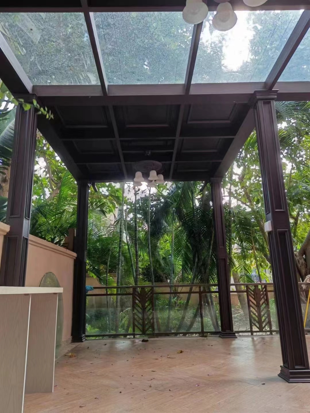 铝合金阳光房：解锁家居扩容新方案 - 哔哩哔哩