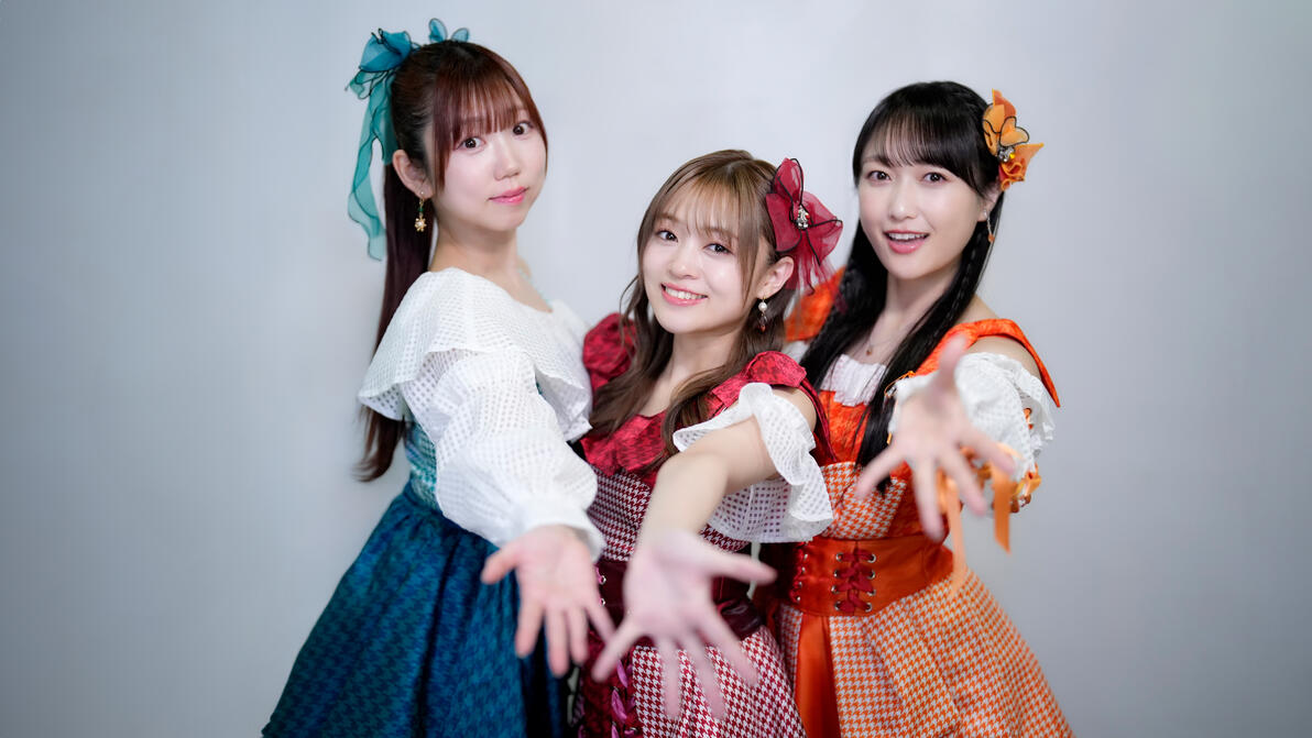 【管理员的Livehouse】NO.36-声优偶像组合iRis专访：用歌声传递爱 - 哔哩哔哩