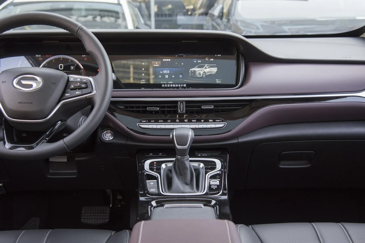 这才是家用MPV该有的样子！10w级MPV幸好选了ta - 哔哩哔哩