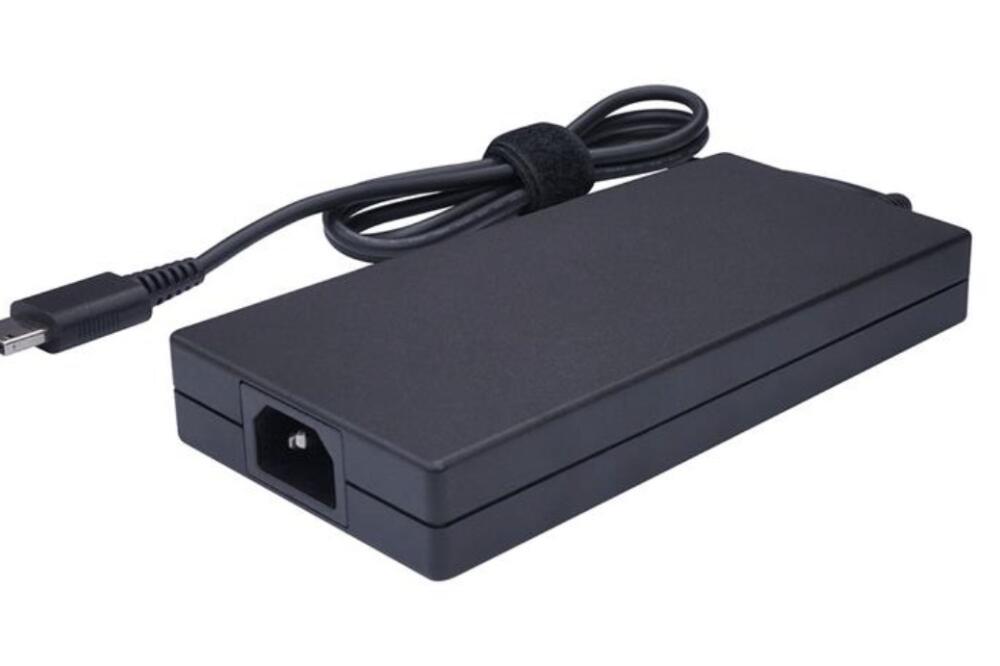 MSI使用Rohm EcoGan作为交流适配器 - 哔哩哔哩