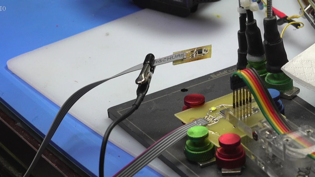 测试LSM6DSV - 哔哩哔哩